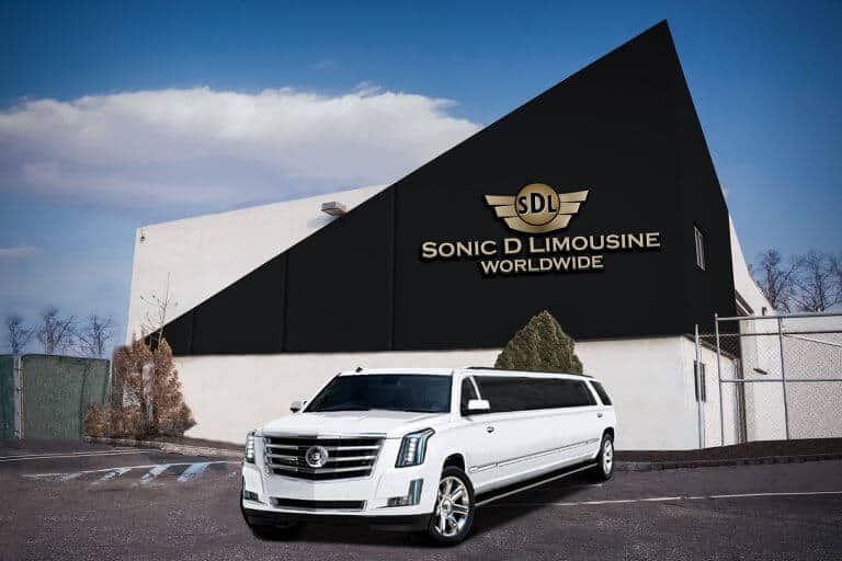 Professional Female Limo Driver - Safe & Elegant Chauffeur Service